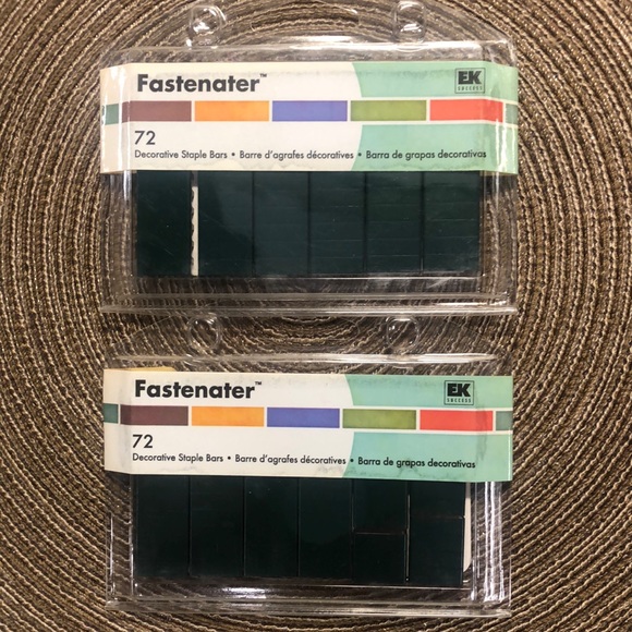 Ek Success | Office | Fastenater Hunter Green Staple Bars | Poshmark